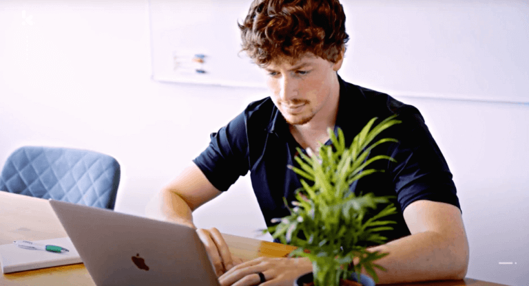 8 Best Data Entry Software - Automate Data Entry Tasks in 2024